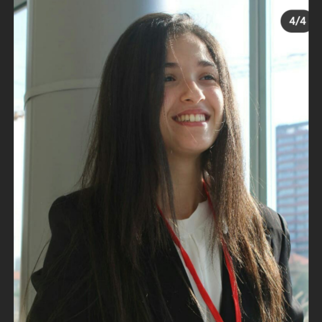 AIAS Graduates - Class of 2021 - AIAS